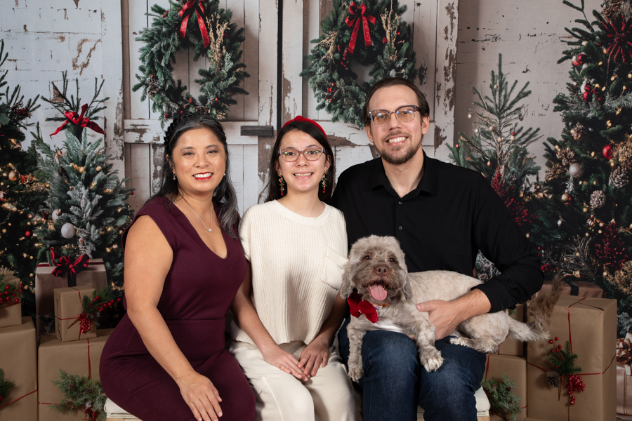 Caroline - Christmas Portrait 12-13-2024 - Client Galleries - Amaduzzi ...